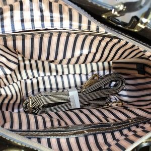 Isabelle | Bags | Nwt Isabelle Vegan Patent Leather Bag | Poshmark